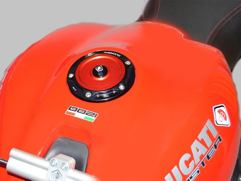 DBK Tank cap, black-red - Ducati 1098 - 916 Spare Parts for Moto Guzzi ...